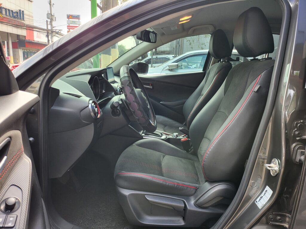 2024 Mazda 2 Hatchback 1.5 Skyactiv V 9K KM Save 400K From Brand New A ...