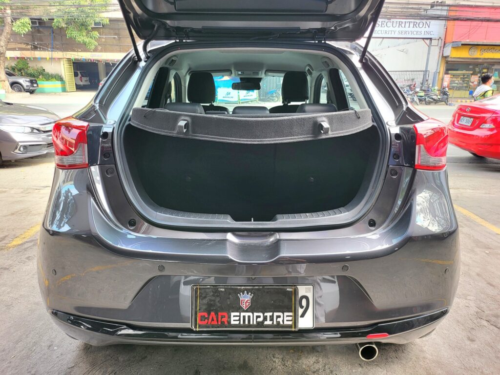 2024 Mazda 2 Hatchback 1.5 Skyactiv V 9K KM Save 400K From Brand New A ...