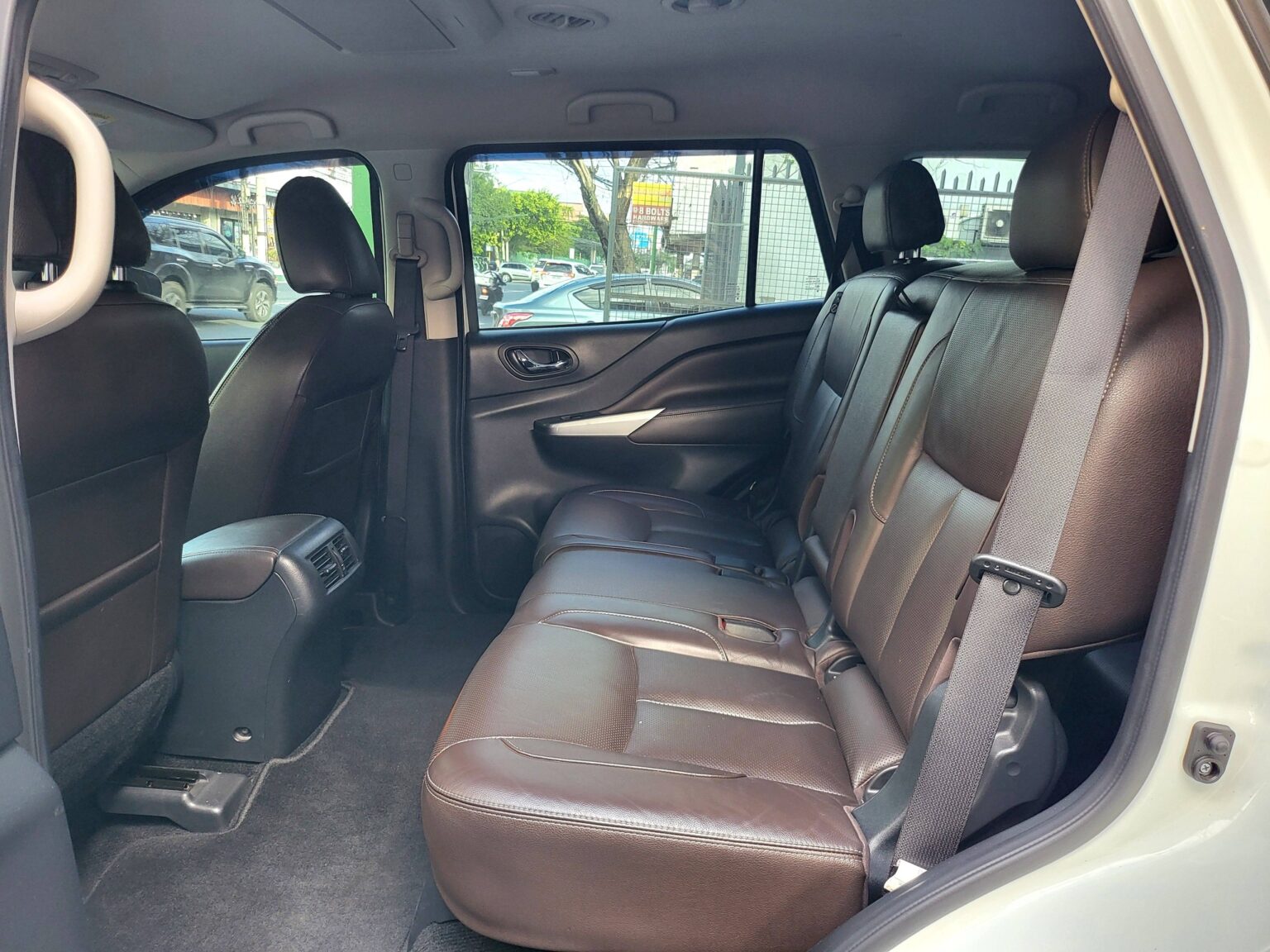 2019 Nissan Terra 2.5 VL 4x4 31K KM Casa Maintained A/T - Used ...